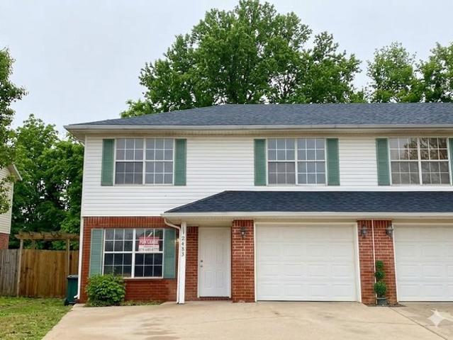 2483 N Jeremiah Pl, Fayetteville, AR 72704
