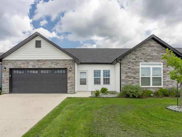 2483 Fiona Dr, Kokomo, IN 46902