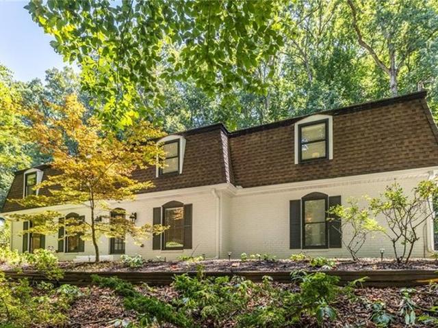 2483 Greenglade Rd NE, Atlanta, GA 30345