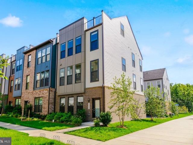 2483 Liberty Loop, Herndon, VA 20171