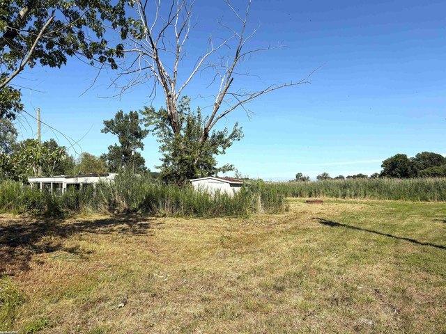 2483 Roy Dr, Harsens Island, MI 48028
