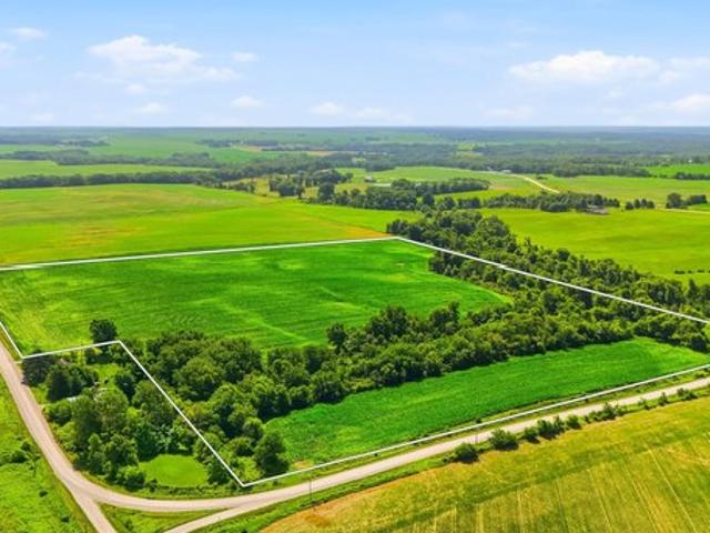 248th St, Fairfield, IA 52556
