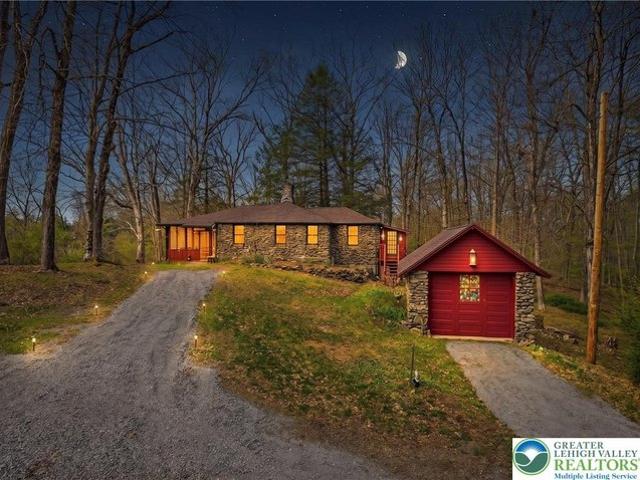 248 250 Fenical Ln, Middle Smithfield Township, PA 18302