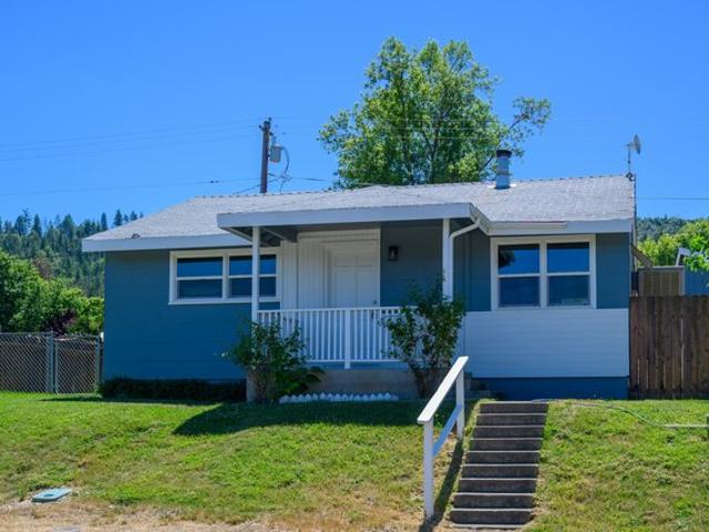 248 2nd Ave, Lewiston, CA 96052