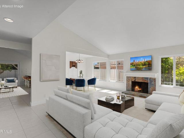 248 Cedar Heights Dr, Thousand Oaks, CA 91360 | MLS #226001 VC