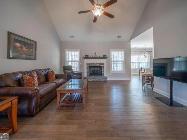 248 Azalea Lakes Drive