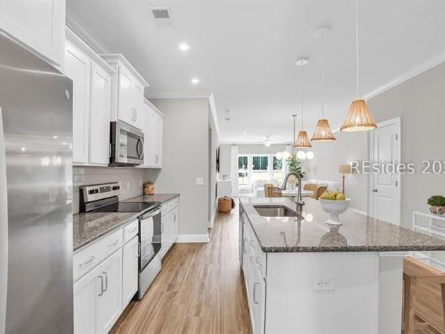 248 Bleecker St S, Bluffton, SC 29910