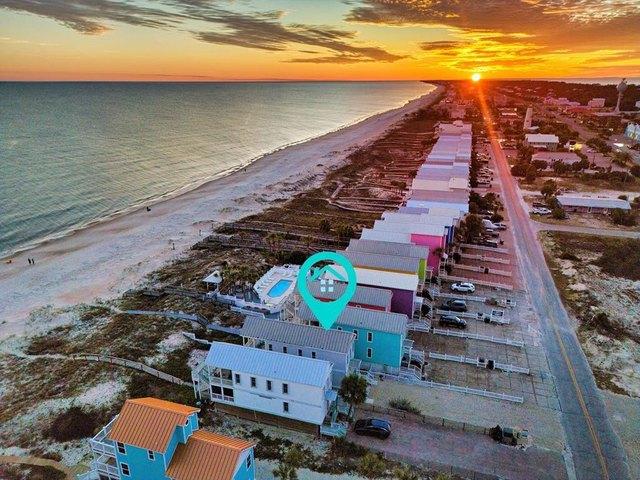 248 E Gorrie Dr, Saint George Island, FL 32328