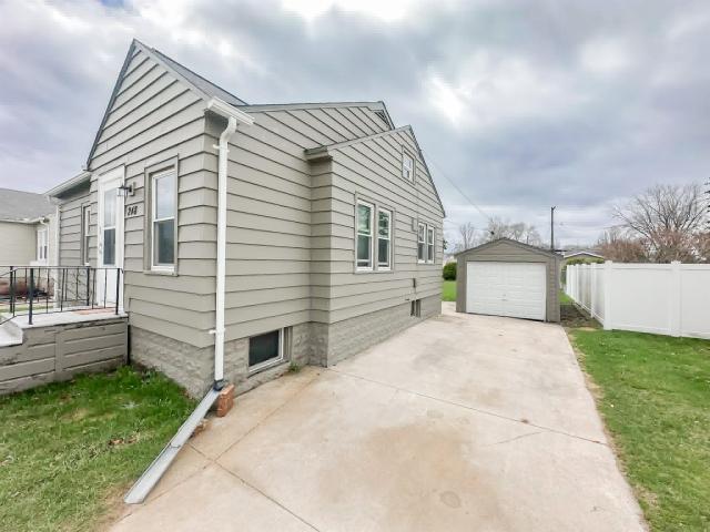 248 E SCOTT Street