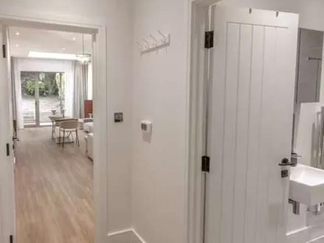 248 Finchley Road, London, NW3 6DJ, United Kingdom | 1 bed apartment for rent #154608083 | Rentberry