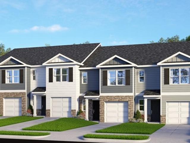 248 Maddox Dr, Aberdeen, NC 28315