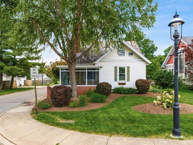 248 N High St, Canal Winchester, OH 43110