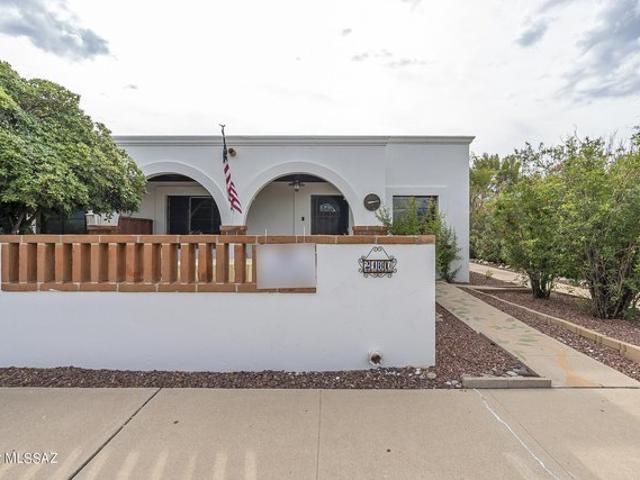 248 S Paseo Lobo Unit D, Green Valley, AZ 85614