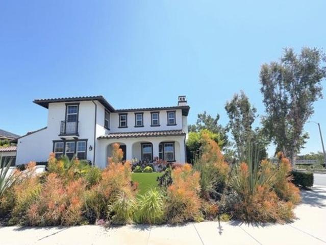 248 Snapdragon Ln, Glendora, CA 91741