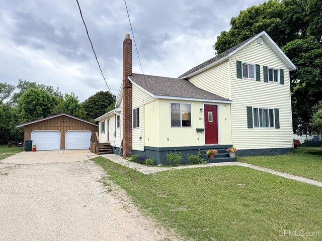 248 Schoolcraft Ave, Manistique, MI 49854
