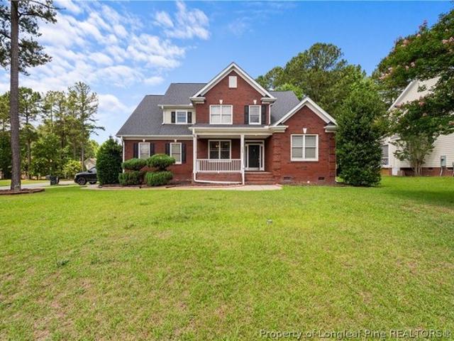 248 Skipping Water Dr, Spring Lake, NC 28390