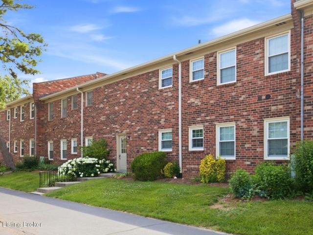 248 Stonehenge Dr 104