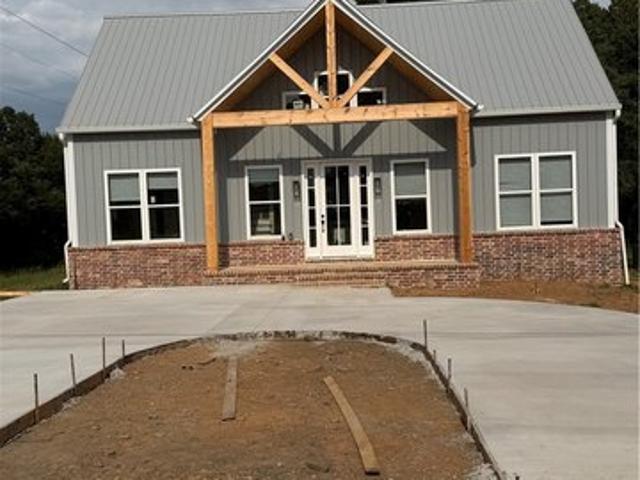 248 SW 4th St, Atkins, AR 72823