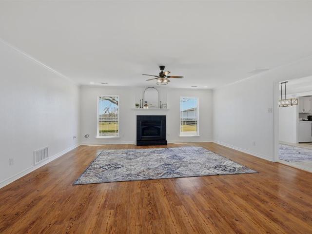 248 Roan Ln, Sherman, TX 75090 | MLS #21208