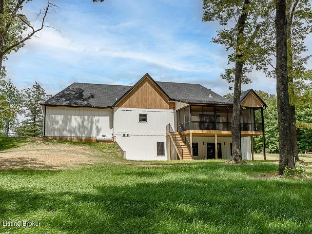 248 Whistling Oaks Dr