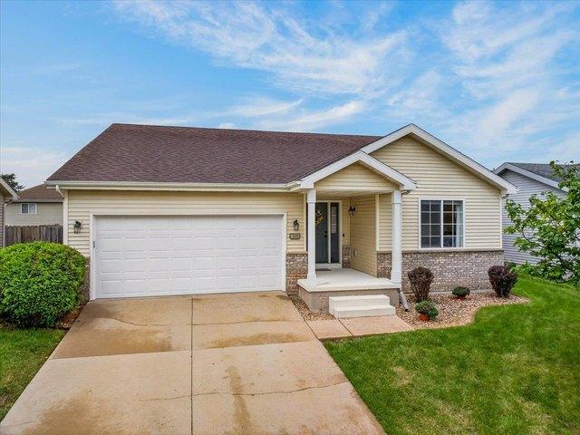 248 Tall Grass Trl, Sun Prairie, WI 53590