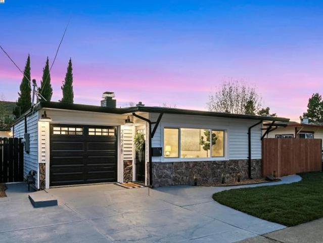 24945 Lucien Way, Hayward, CA 94544
