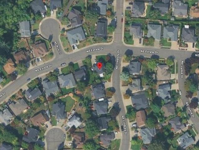 2494 NE Estate Dr, Hillsboro, OR 97124
