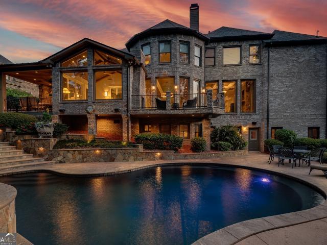 2494 Oak Grove Estates NE