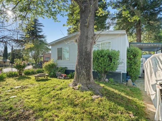 2494 Delta Pl, Redding, CA 96002