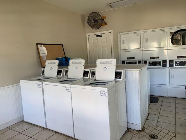 2494 Etiwan Unit 10b