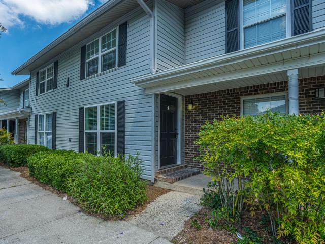 2494 Etiwan Avenue Unit 4j