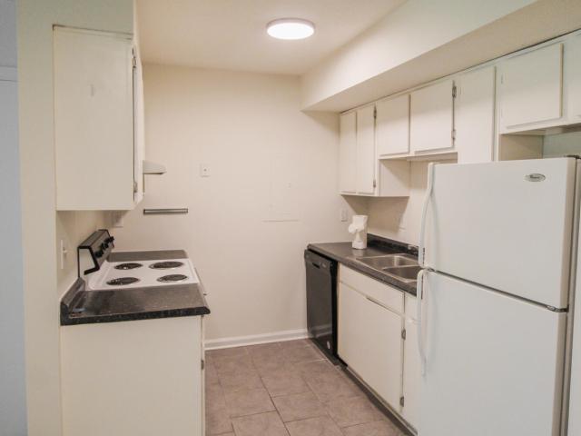 2494 Etiwan Drive 3c