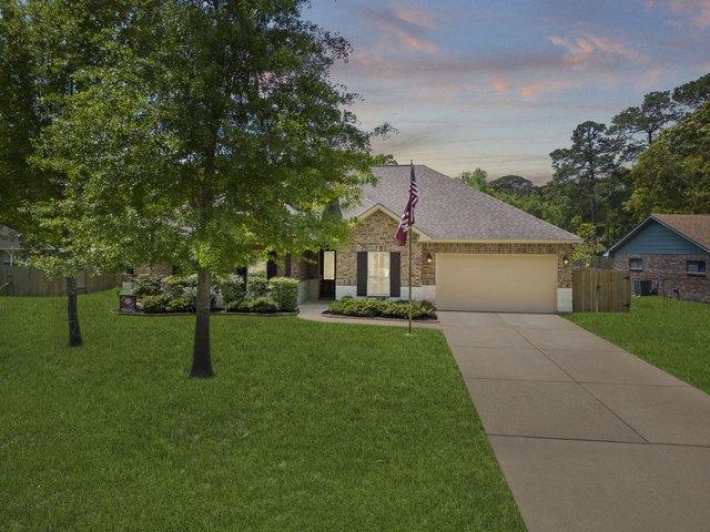 24954 Shady Oak Dr, Hockley, TX 77447