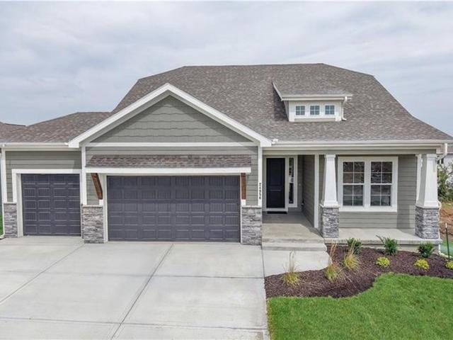 24956 W 145th St, Olathe, KS 66061
