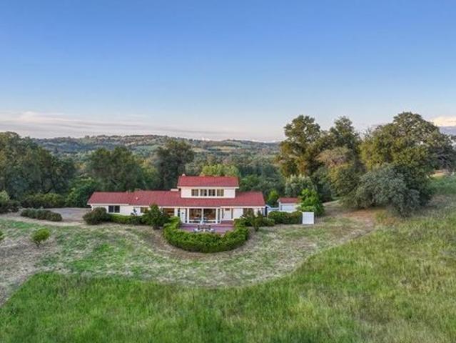 2495 Meadow Creek Rd, Lincoln, CA 95648