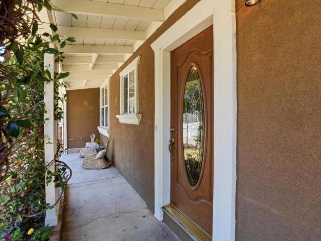 2495 Gloria Way