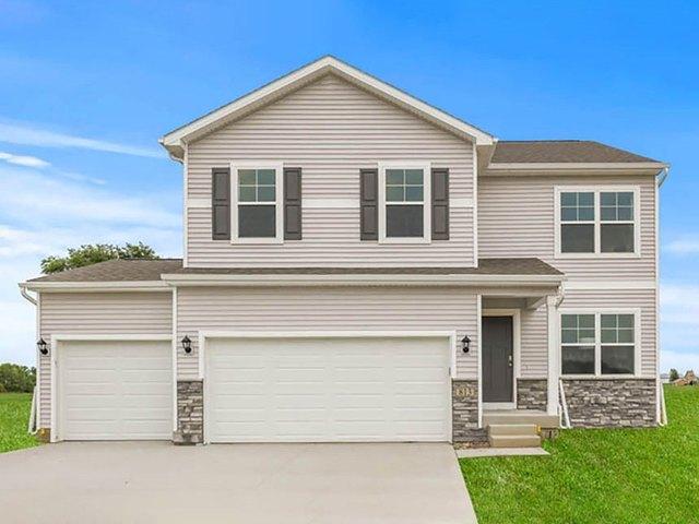2495 SE Ambrose Dr, West Des Moines, IA 50265