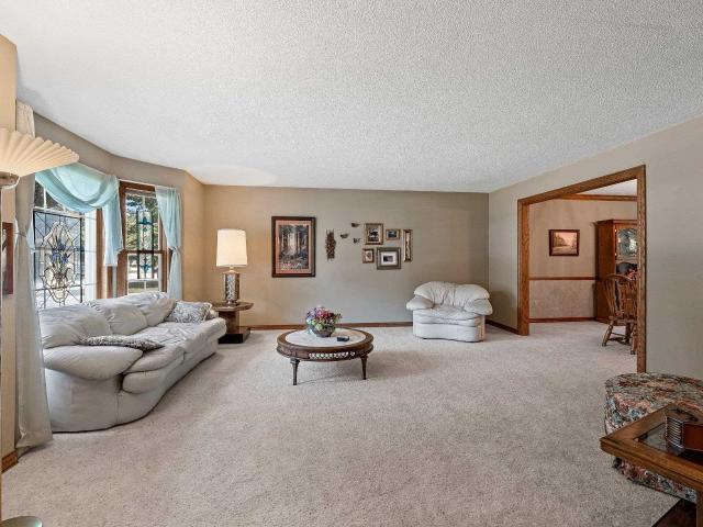 2495 shady oak drive