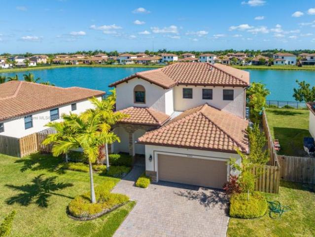 2495 2nd St SE, Homestead, FL 33033