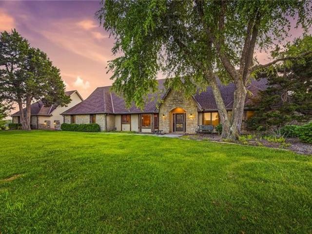 24960 Metcalf Rd, Louisburg, KS 66053