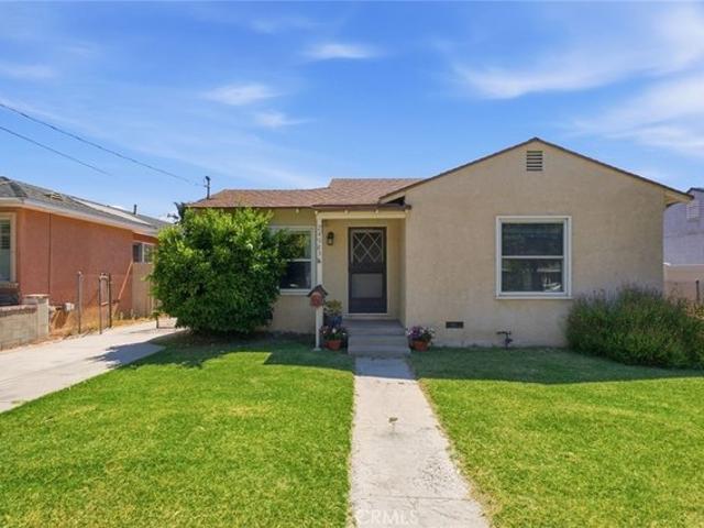 24983 Chestnut St, Newhall, CA 91321