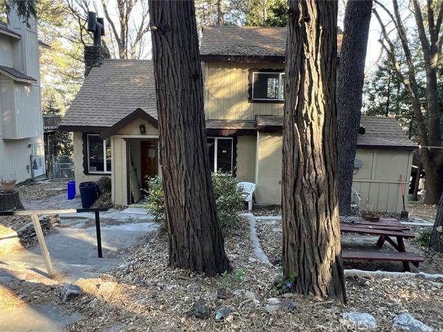 24988 Crest Forest Dr, Crestline, CA 92325 | MLS #IV26069