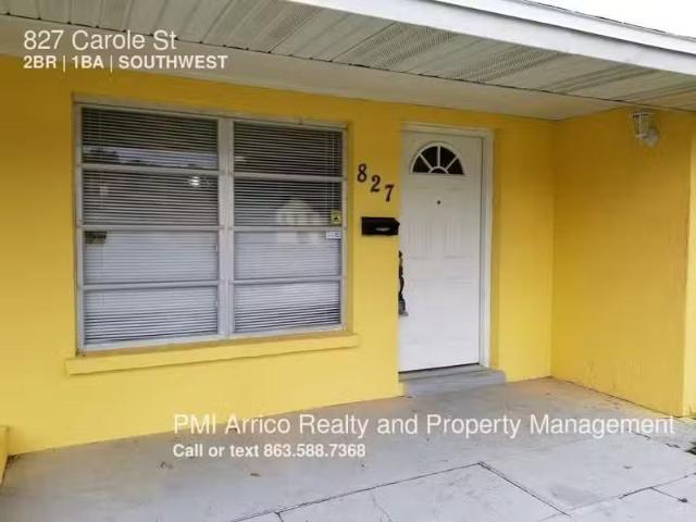 24989565 827 W Carole St