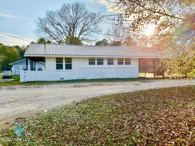 2498 S Highway 43