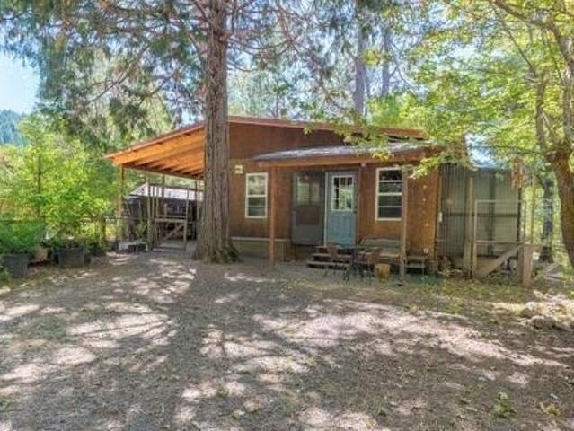 2499 Cedar Flat Rd, Williams, OR 97544