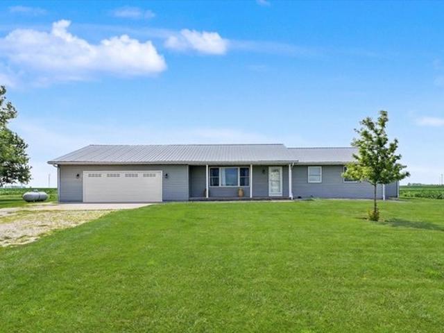 2499 County Road 2600, Penfield, IL 61862