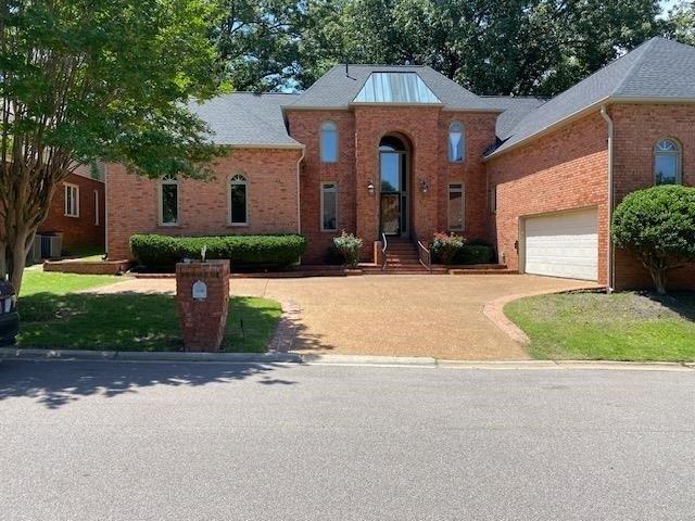 2499 Eagleridge Ln, Memphis, TN 38016