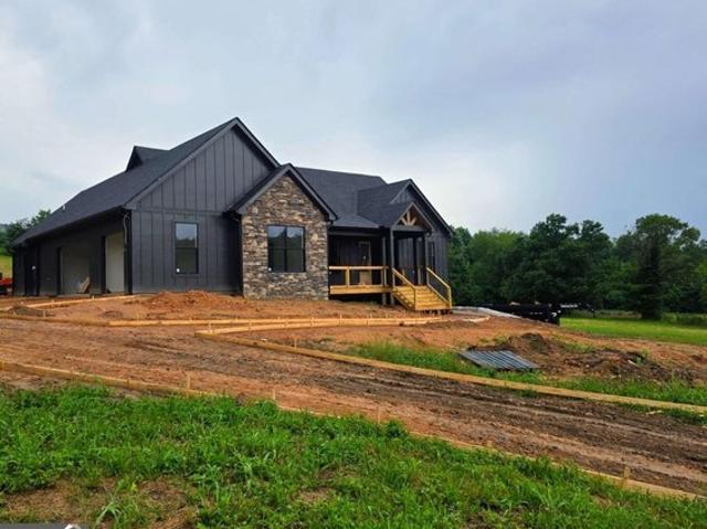 2490 New Hope Rd Unit 3, Morganton, GA 30560