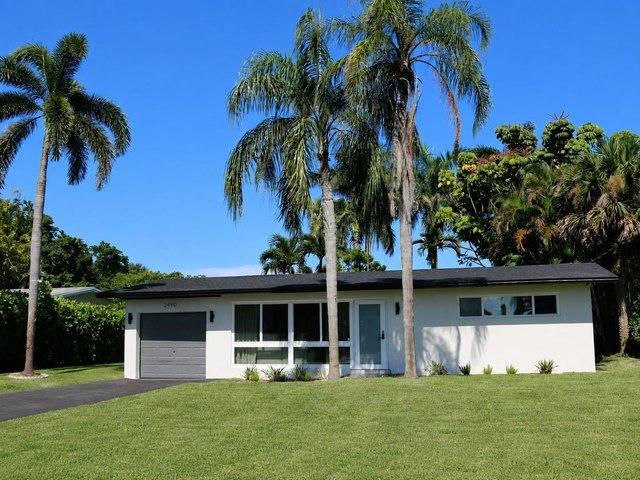 2490 Andros Ln, Fort Lauderdale, FL 33312