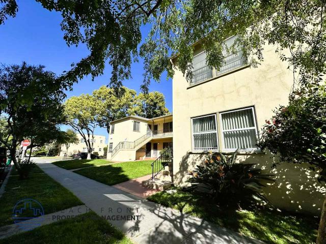 2490 Cedar Avenue Studio Apartment for Rent at 2490 Cedar Ave, Long Beach, CA 90806 South Wrigley